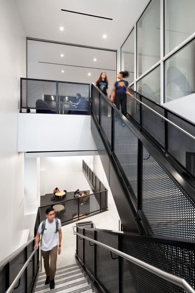 Pace University – 1 Pace Plaza & 41 Park Row - Sciame Construction